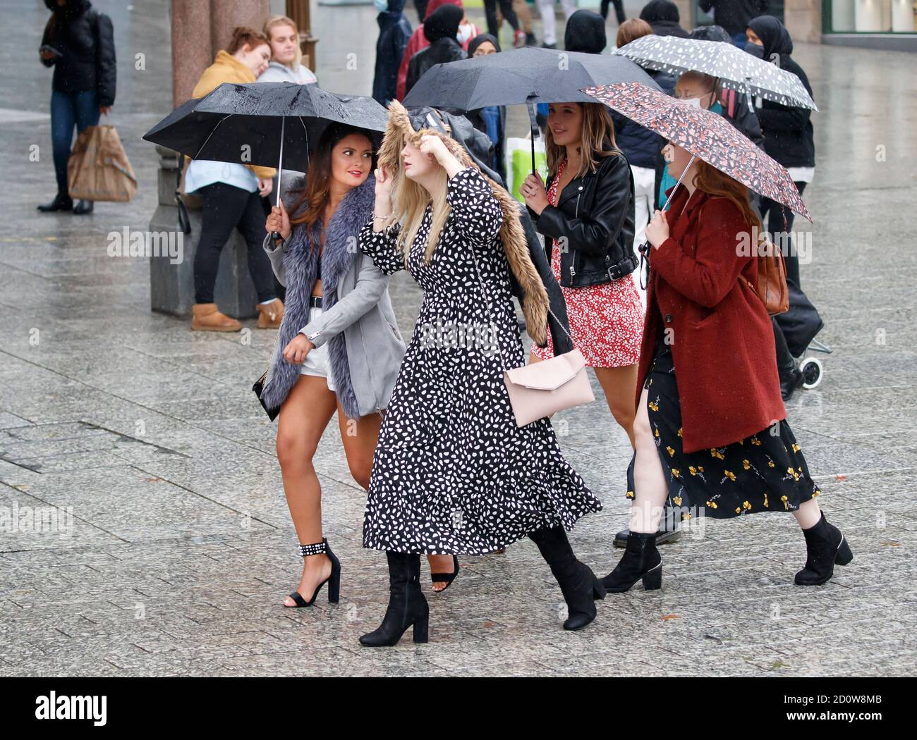 As heavy rain is lashing parts of the uk hi-res stock photography and ...