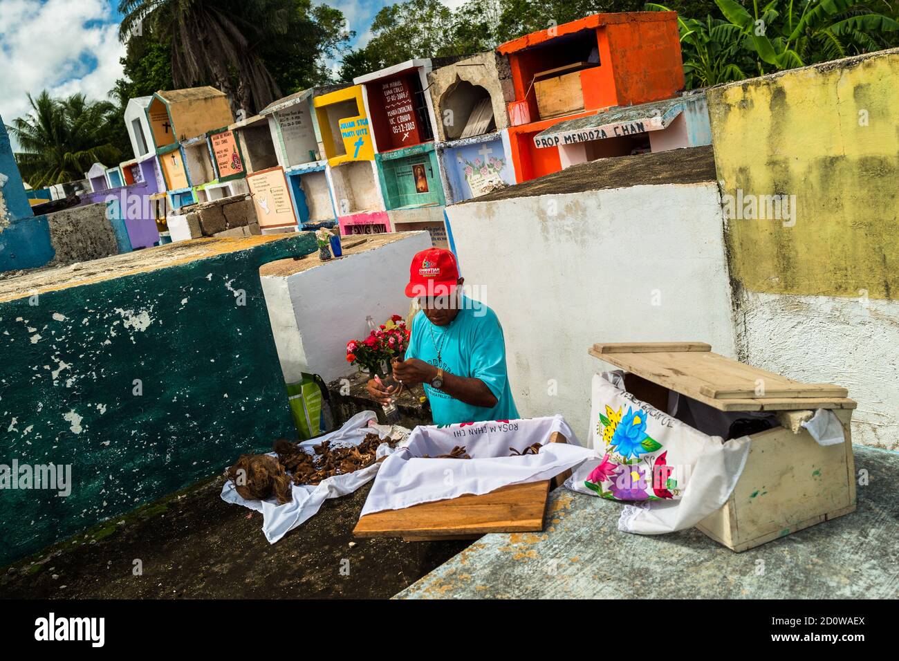 Washing the bones hi-res stock photography and images - Alamy