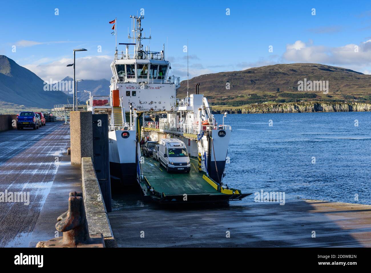 The Calmac Ferry MV Hallaig landing at the Clachan Ferry Terminal on ...