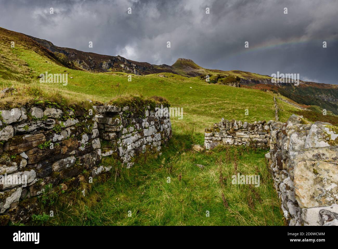 Dun caan raasay hi-res stock photography and images - Alamy
