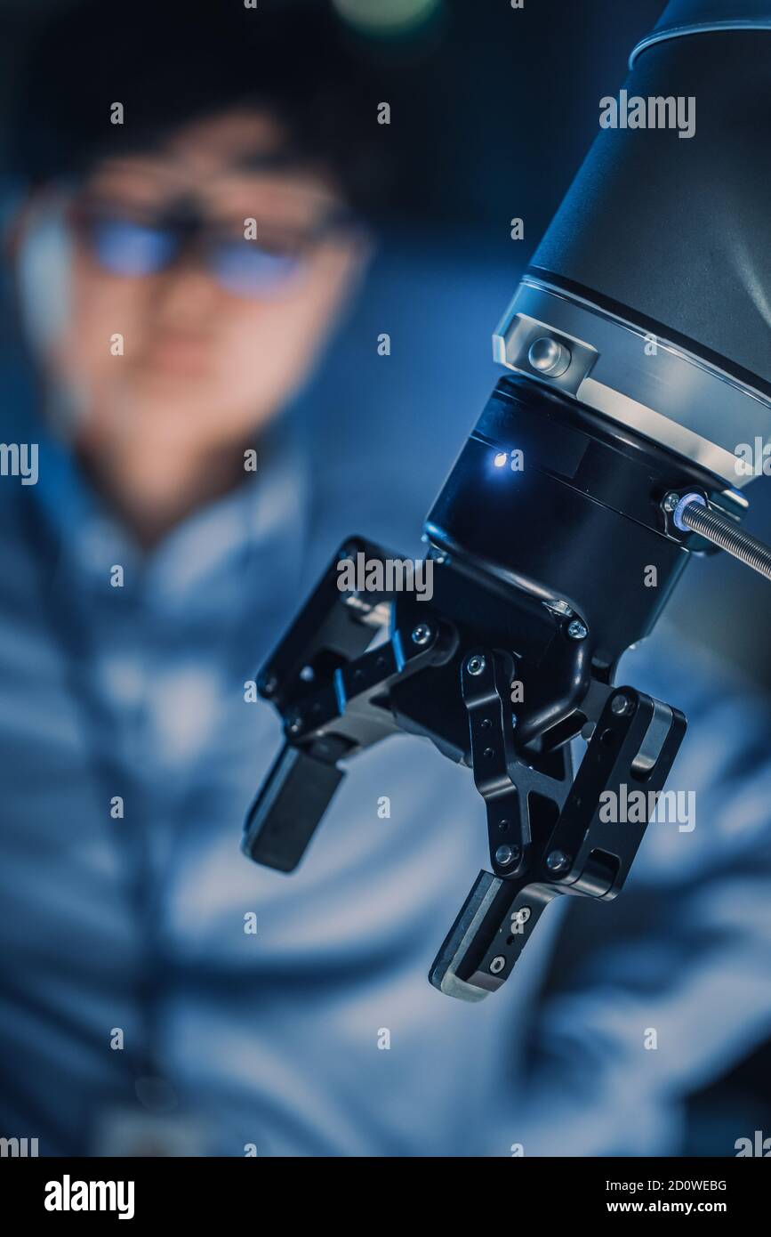 Deep blue chess computer hi-res stock photography and images - Alamy