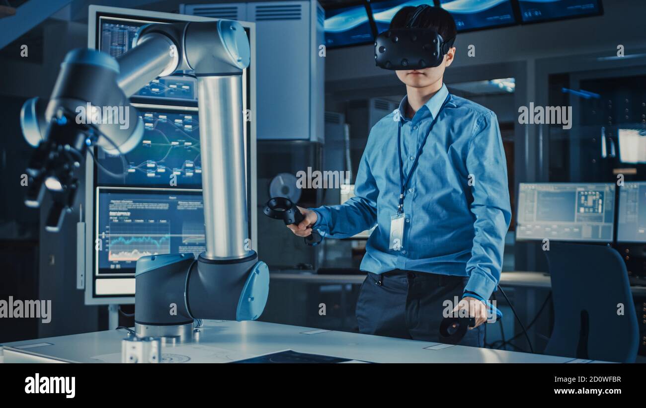 Robot arm drawing hi-res stock photography and images - Alamy