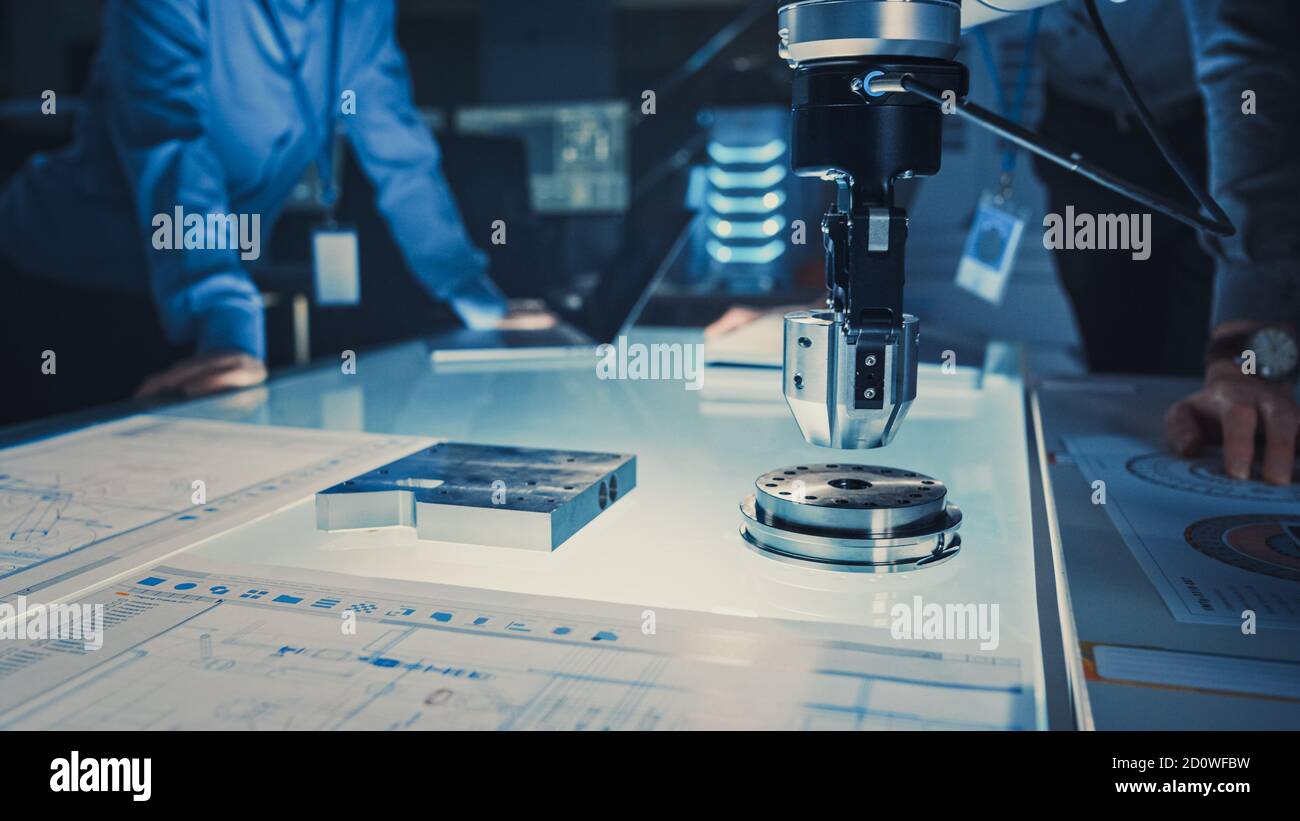 Robotic arm hi-res stock photography and images - Alamy