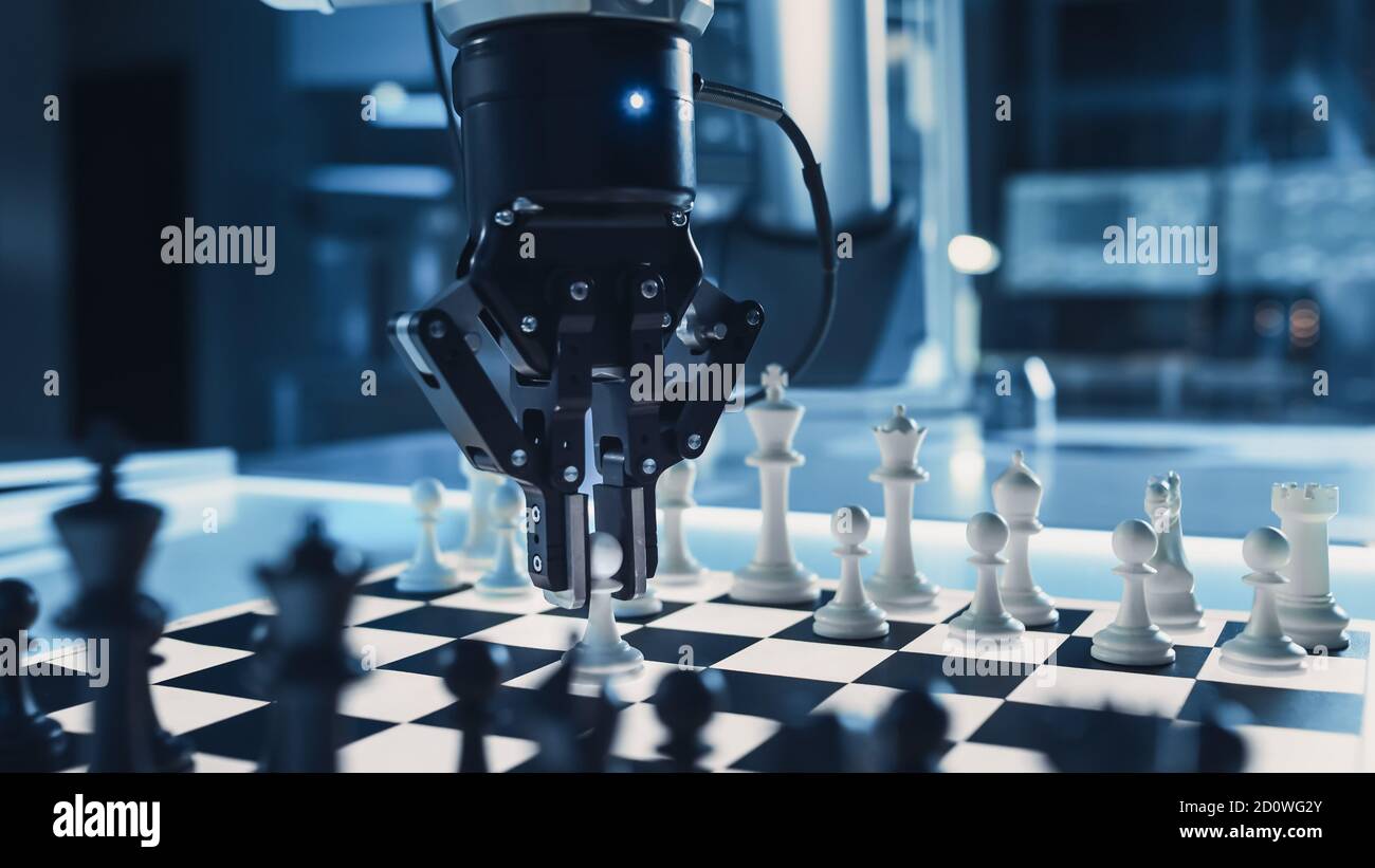 Deep blue chess computer hi-res stock photography and images - Alamy