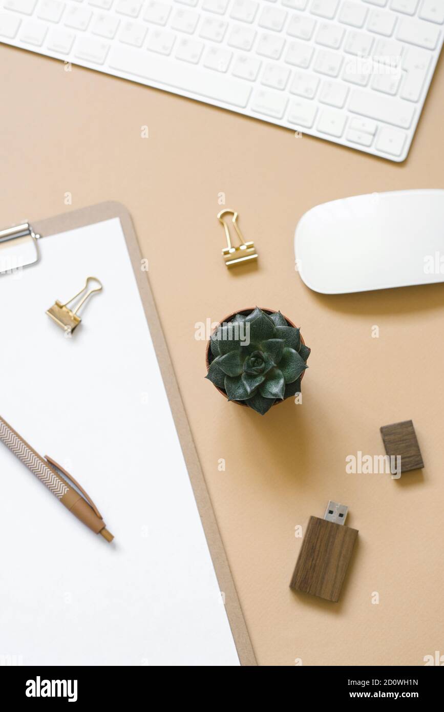 Simple work table of freelance hi-res stock photography and images - Alamy