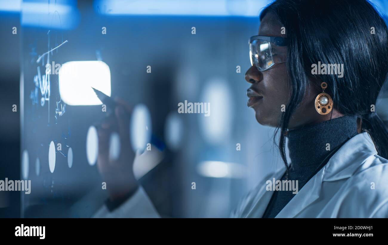 African american female scientist hi-res stock photography and images ...