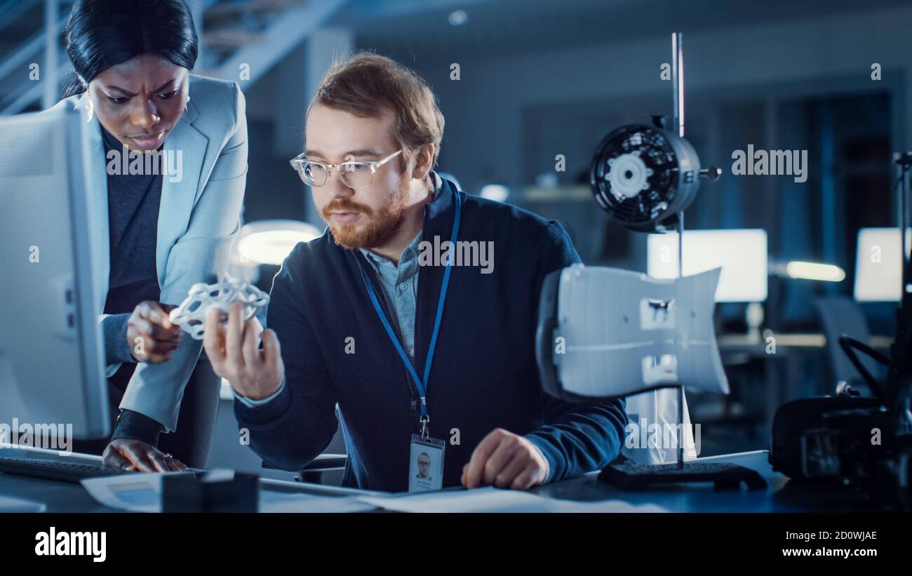 Advanced technology project hi-res stock photography and images - Alamy