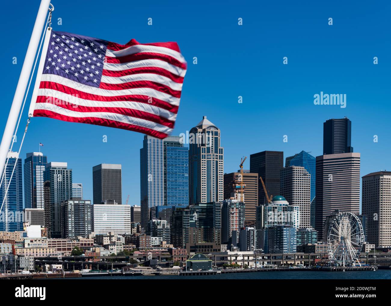 Aerial view seattle city skyline hi-res stock photography and images ...