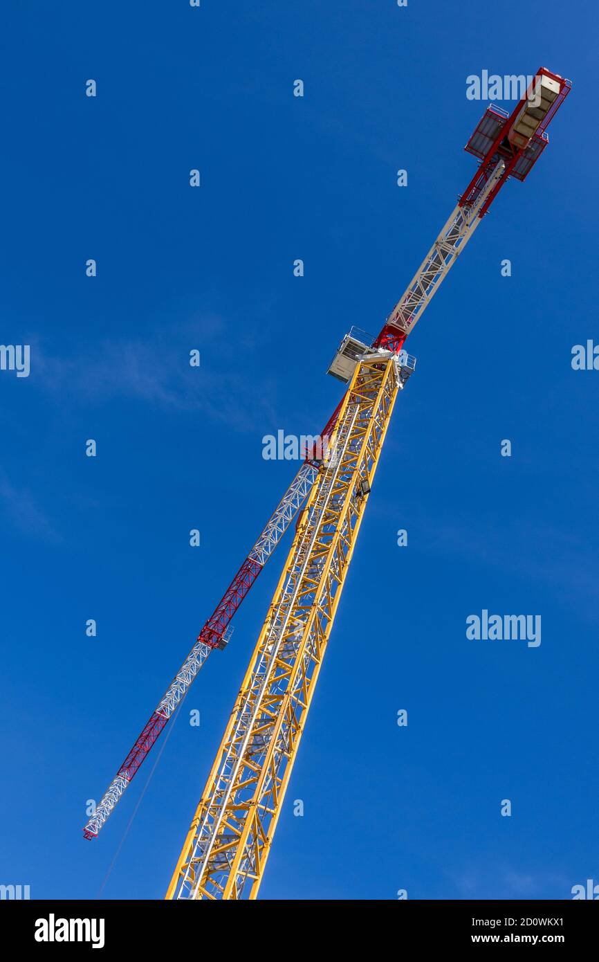 Worm's-eye view of tall "Matebat" tower crane on building site in Tours ...