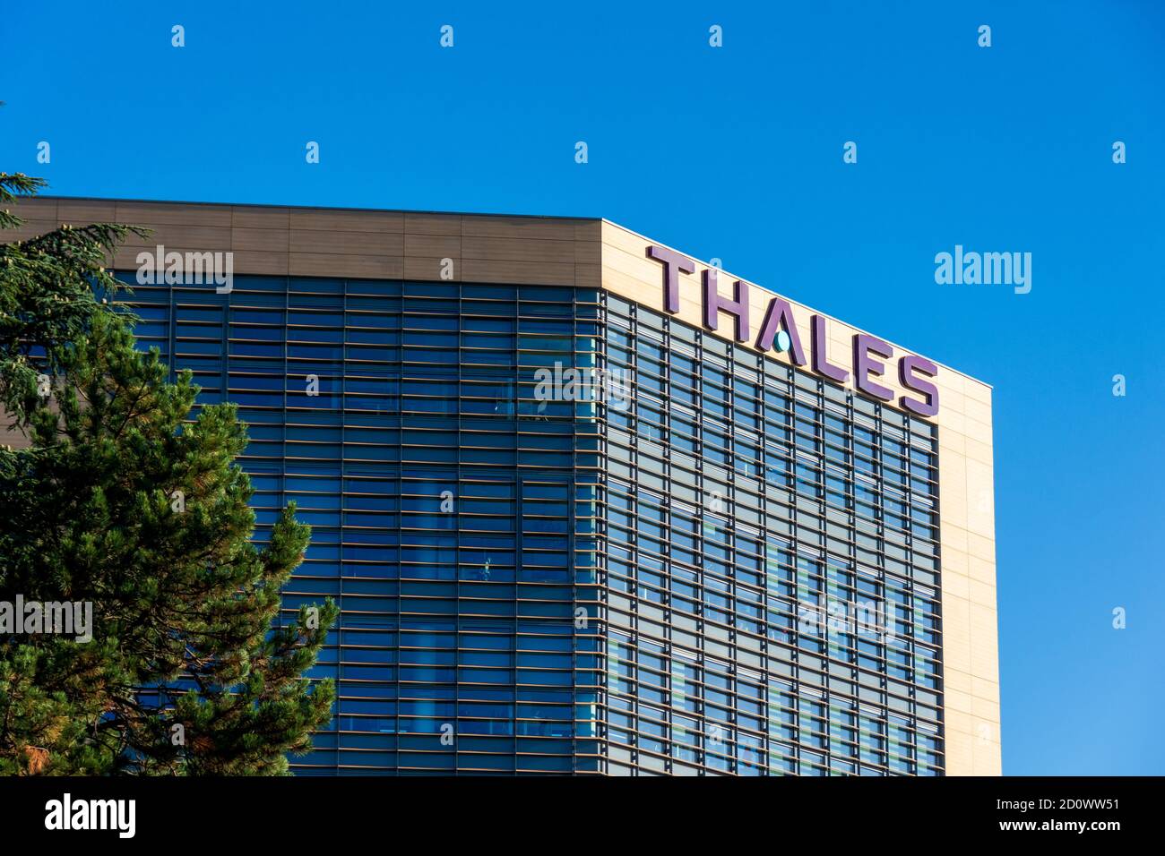 VELIZY-VILLACOUBLAY, FRANCE - OCTOBER 3, 2020: Facade of the building ...
