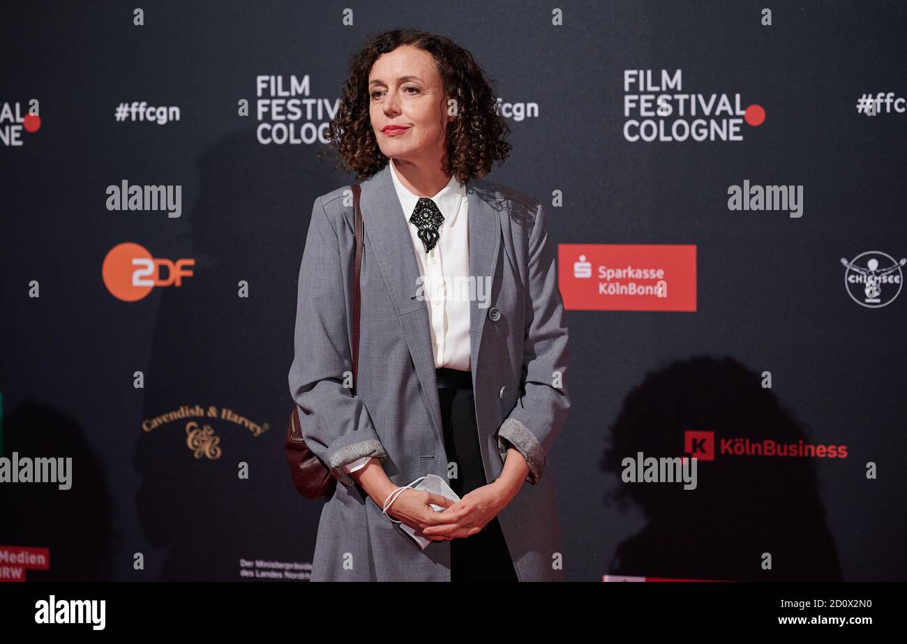 Cologne, Germany. 03rd Oct, 2020. The actress Maria Schrader comes to a ...