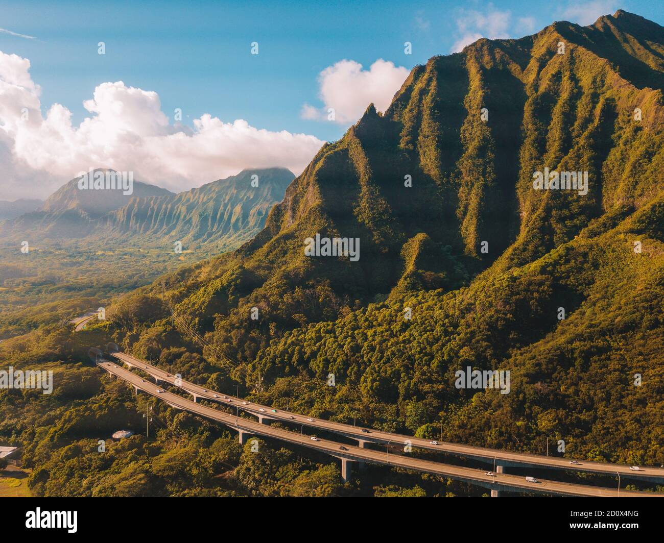 Kualoa aerial hi-res stock photography and images - Alamy