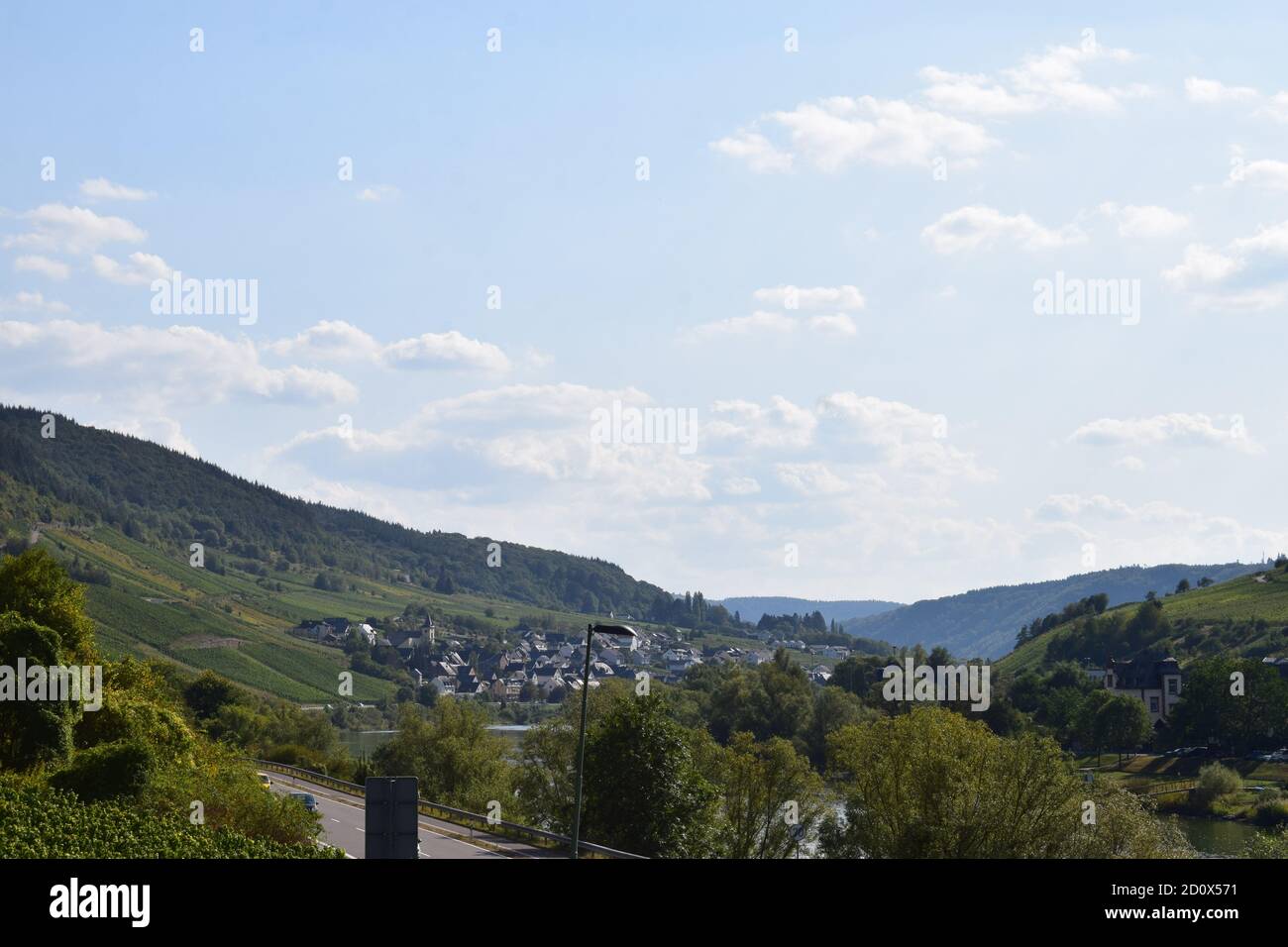 Mosel valley village Reil Stock Photo - Alamy