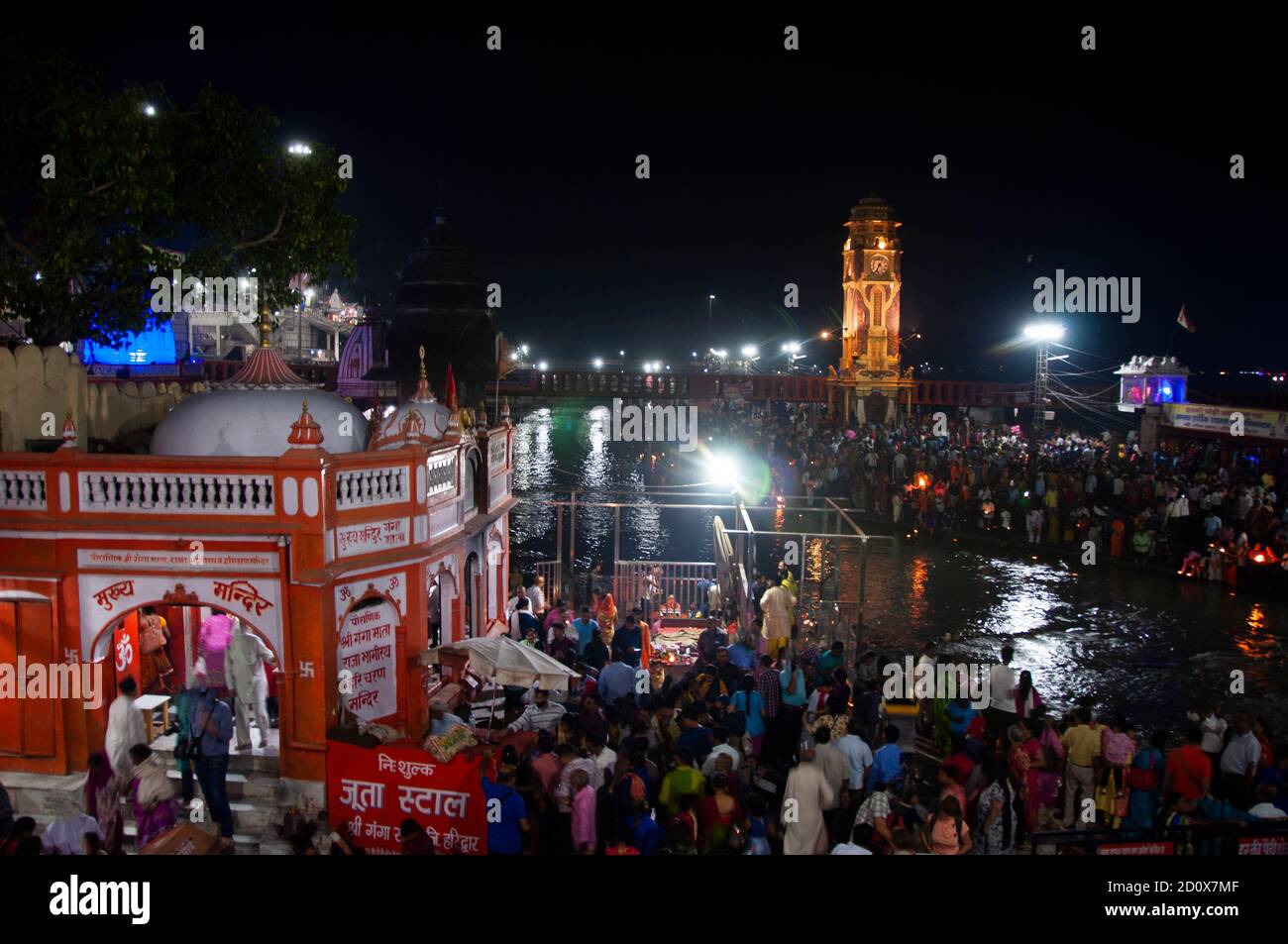 night view of goddess ganga temple at har ki pauri ghat haridwar ...