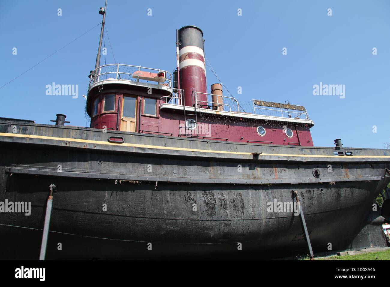 Classic tug boat hi-res stock photography and images - Alamy