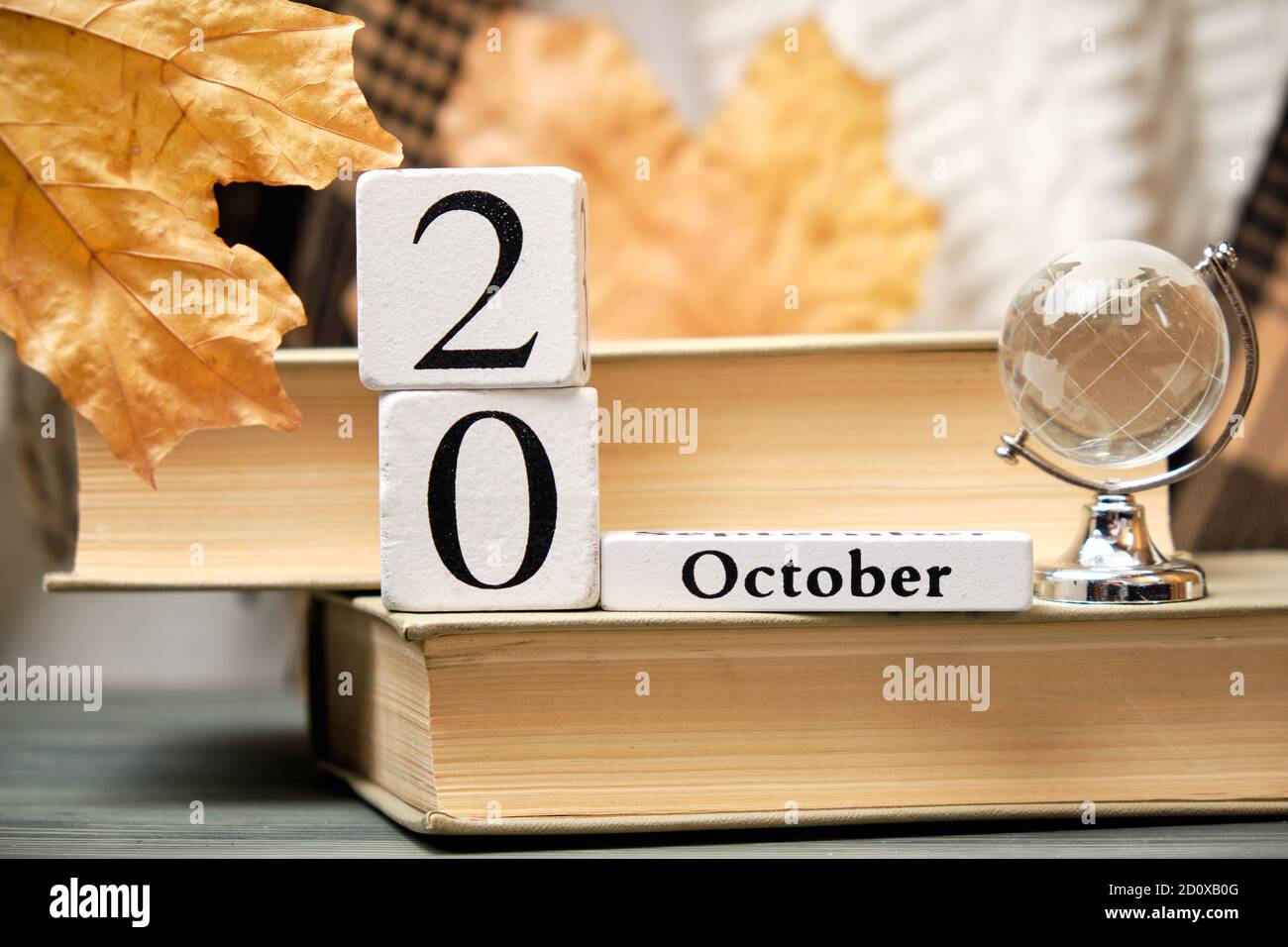 Month calendar october hi-res stock photography and images - Alamy