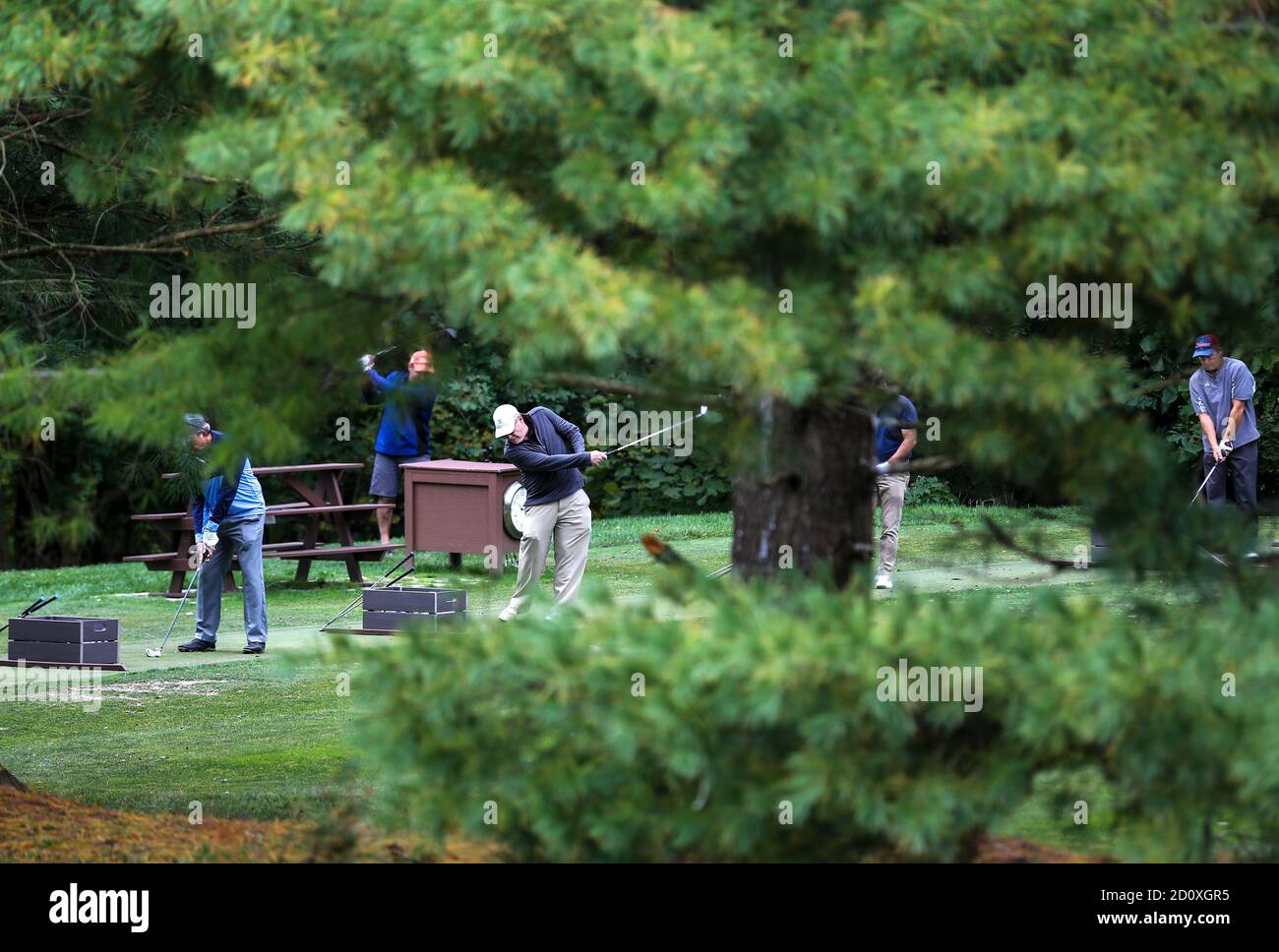 Driving range hi-res stock photography and images - Alamy