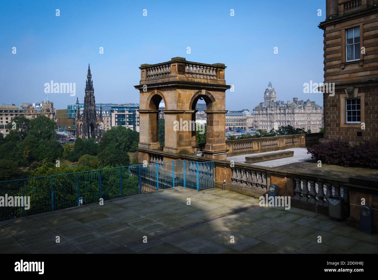 Edinburgh city top view, Scotland Stock Photo - Alamy
