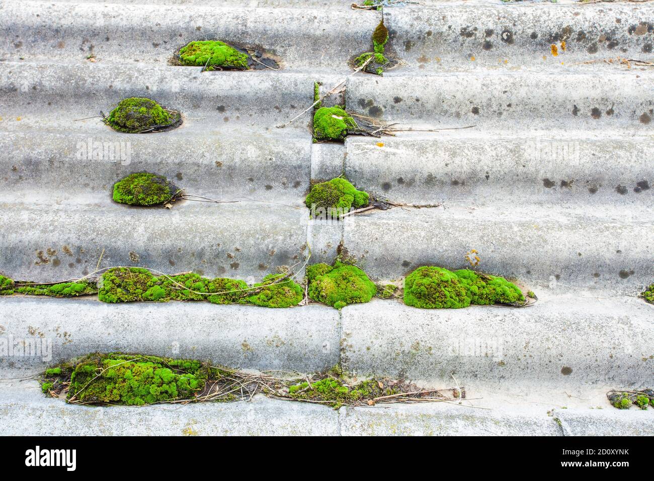 Asbestos cement board hi-res stock photography and images - Alamy