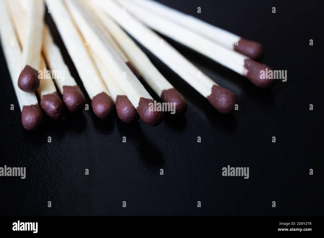 Pile of matches table hi-res stock photography and images - Alamy