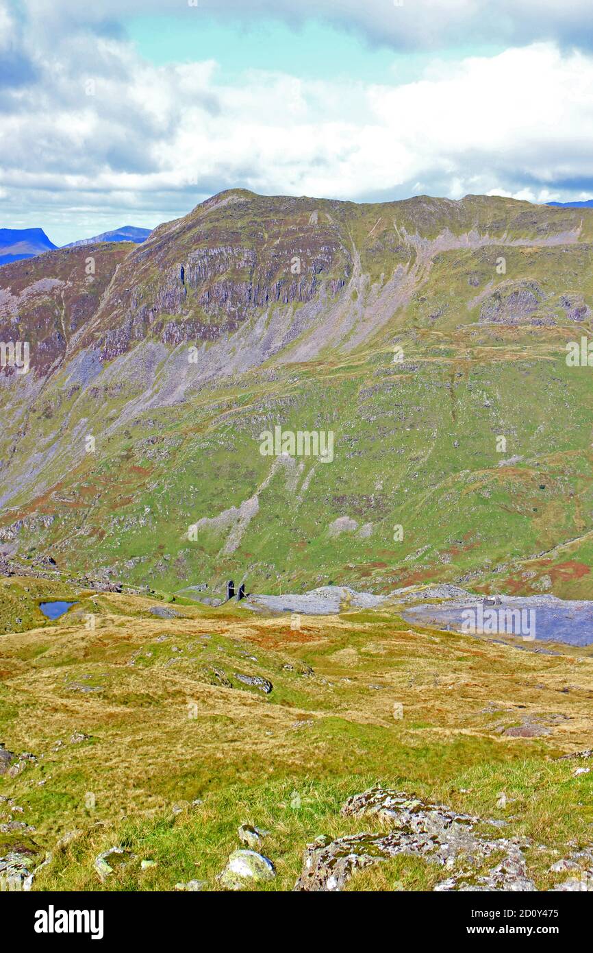 Croesor slate quarry and surrounding Snowdonia mountain views Stock ...