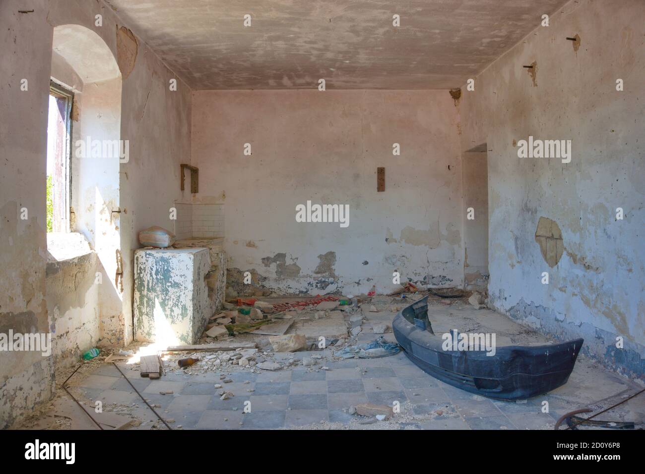 Garbage room hi-res stock photography and images - Alamy