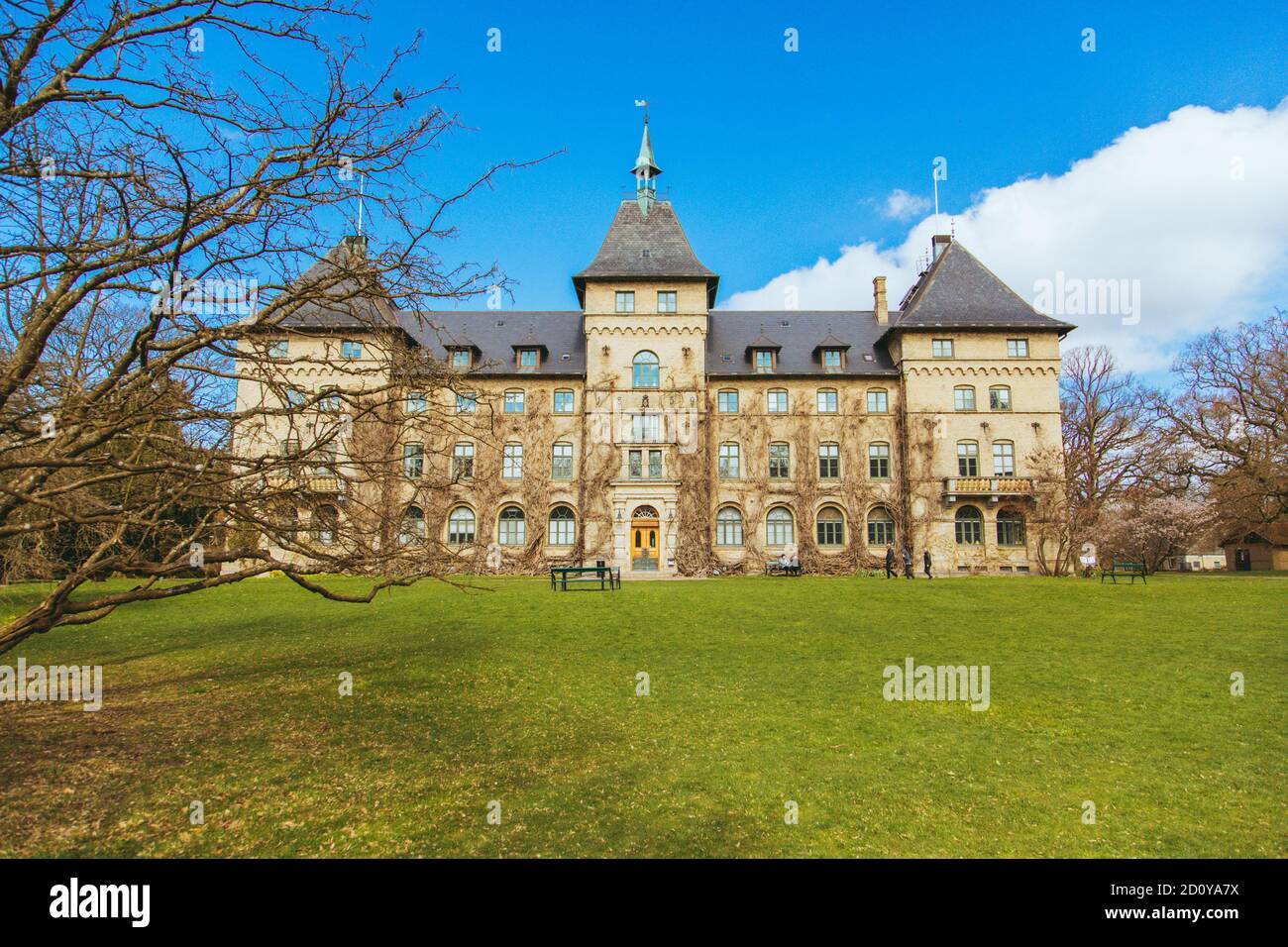 Low angle shot of Alnarp Manor & Parks in Alnarp, Sweden Alnarp Manor ...