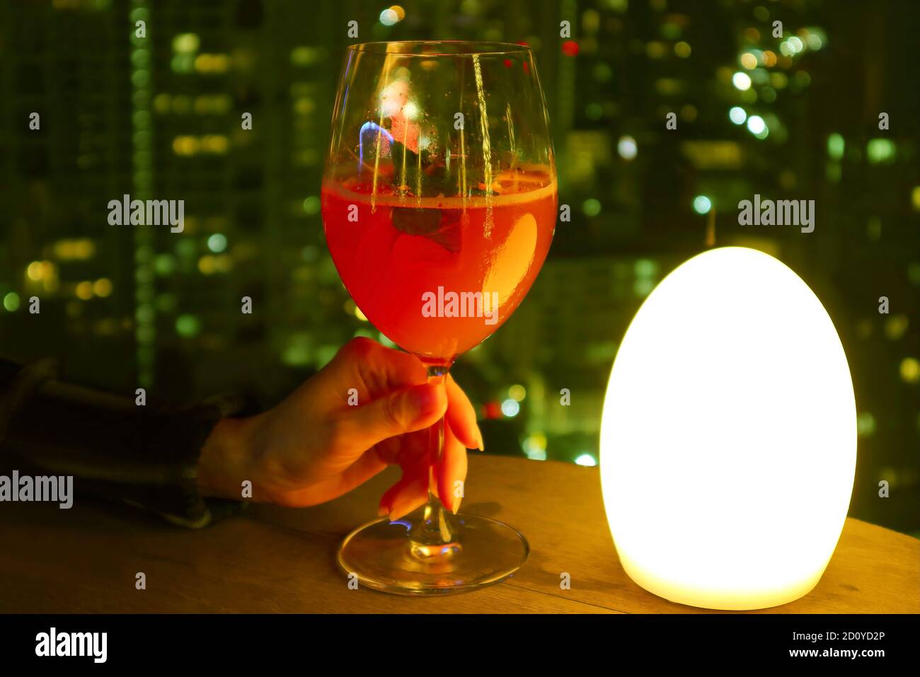 Night cocktail aerial hi-res stock photography and images - Alamy