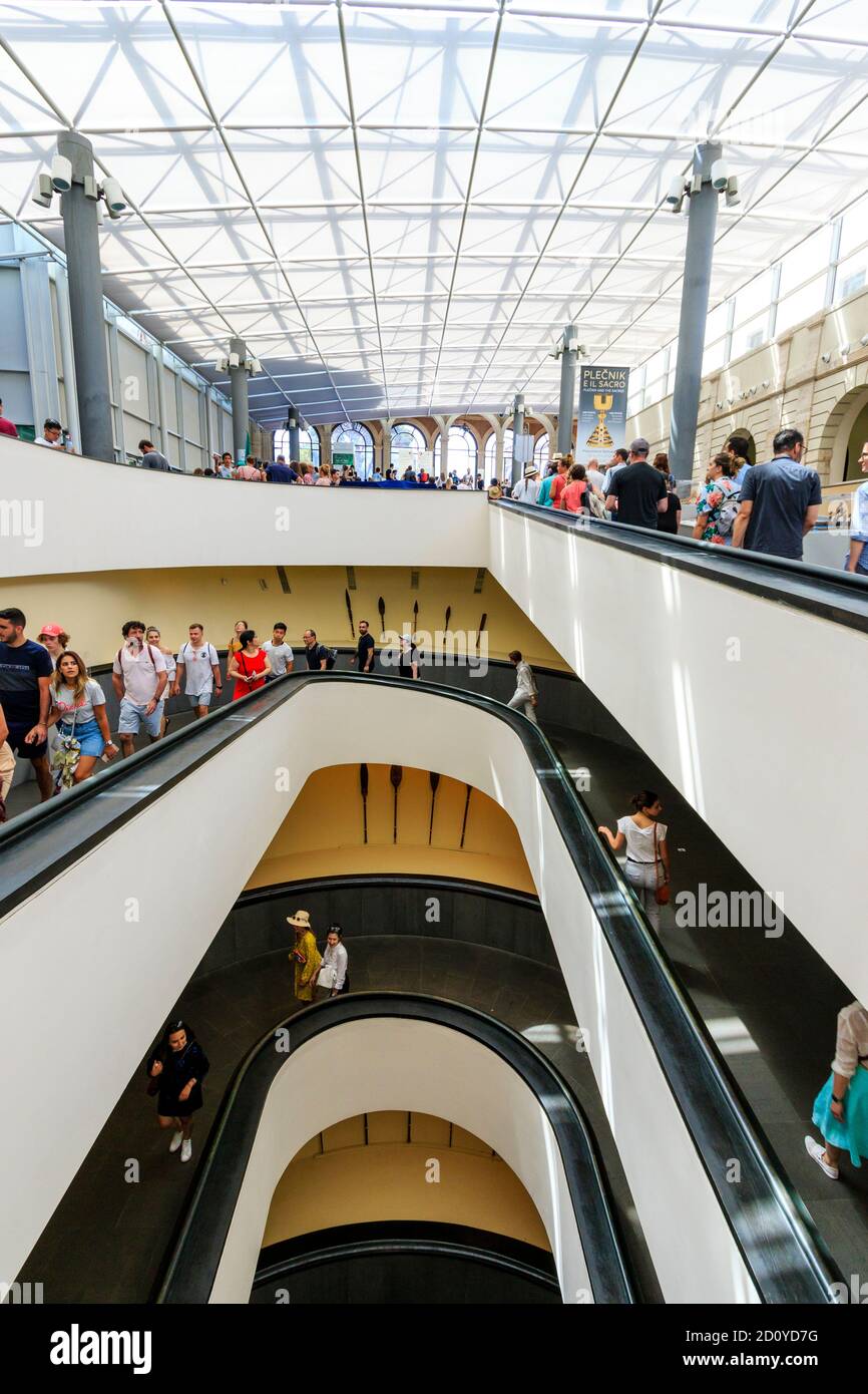 The modern new oval ramp at the entrance to the vatican museum crowded ...