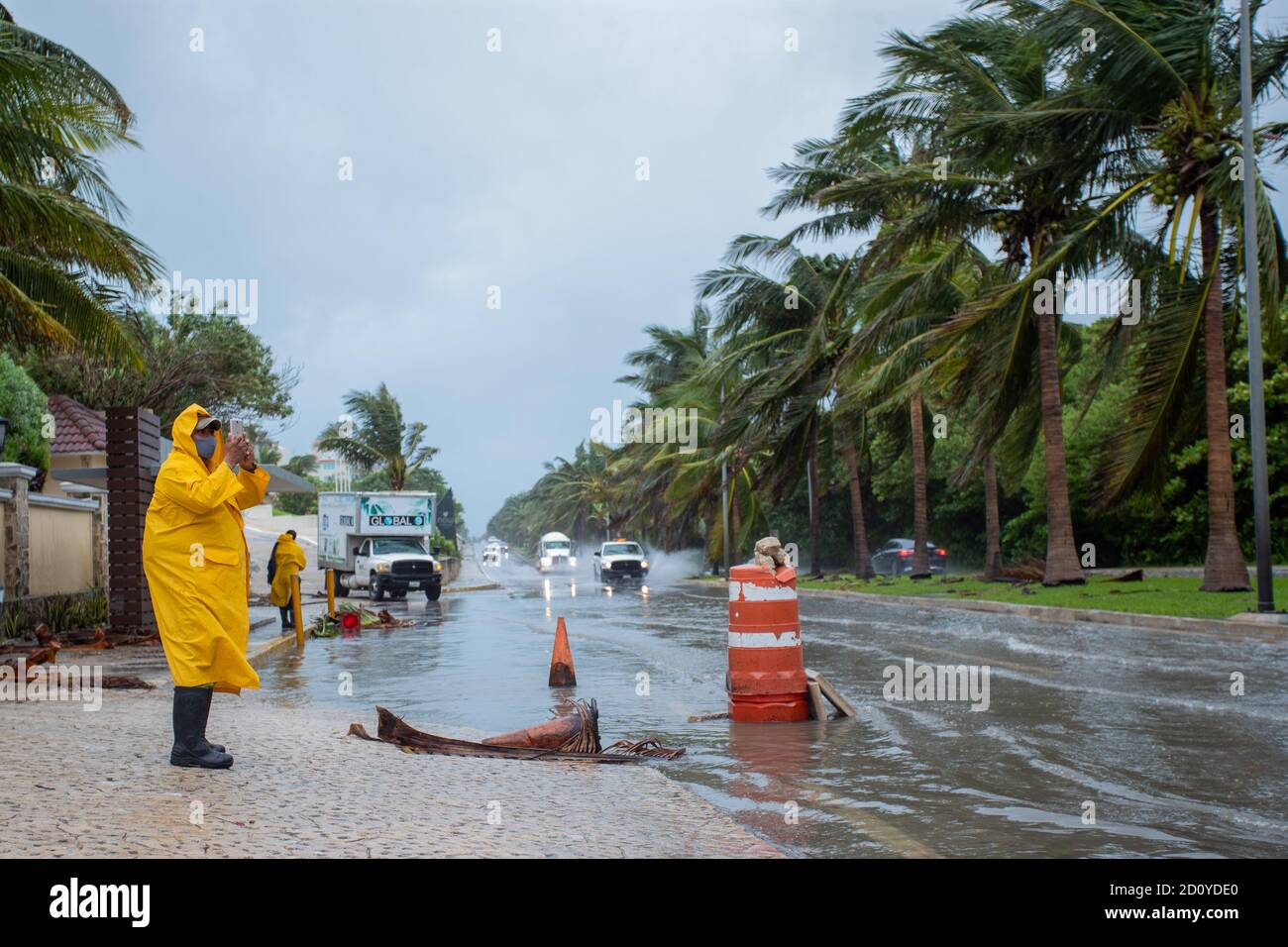 Flooding from tropical storm hi-res stock photography and images - Alamy