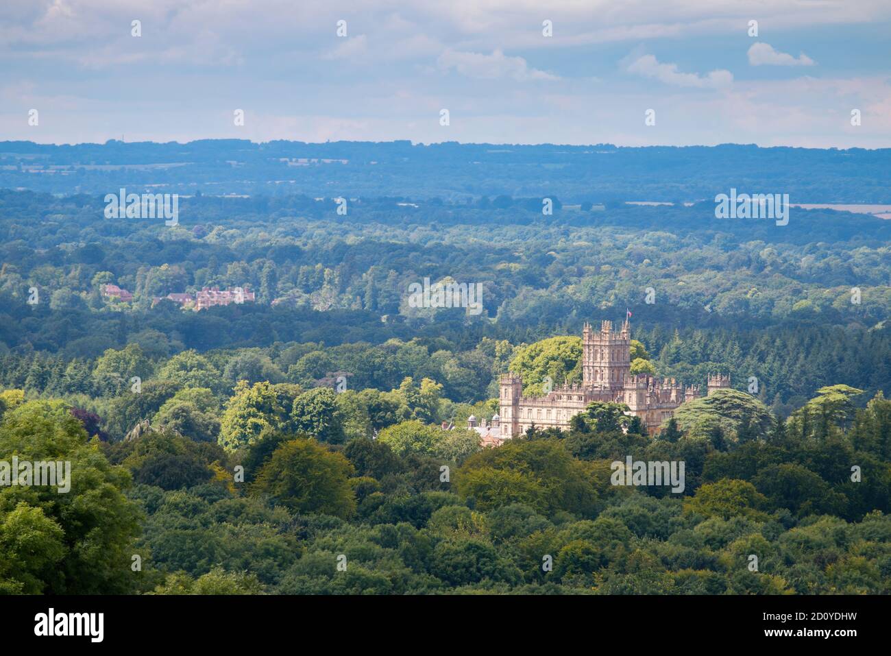 Highclere castle exterior hi-res stock photography and images - Alamy
