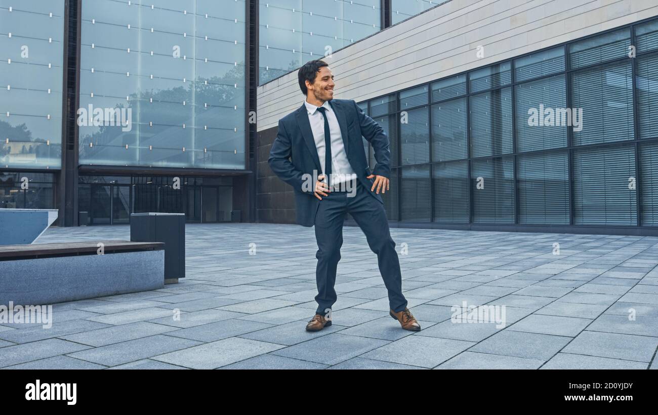 Office dance party hi-res stock photography and images - Alamy
