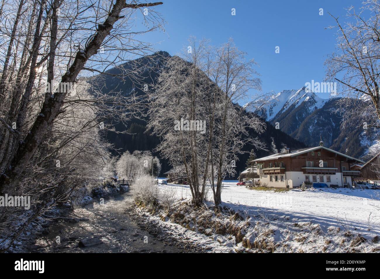 Am bach hi-res stock photography and images - Alamy