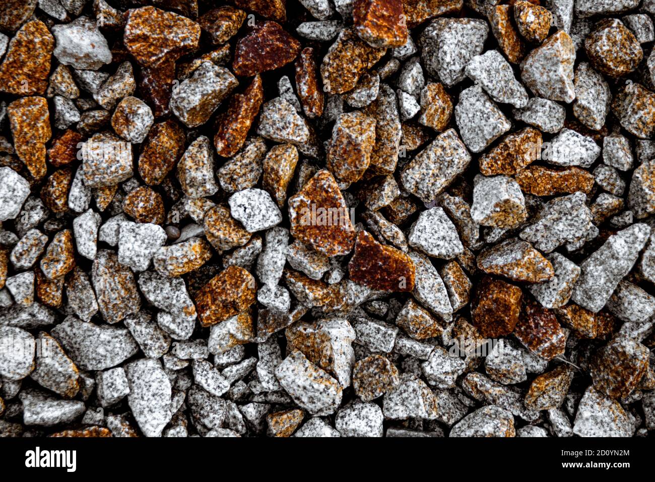 Seamless natural background of sharp crushed stones Stock Photo - Alamy
