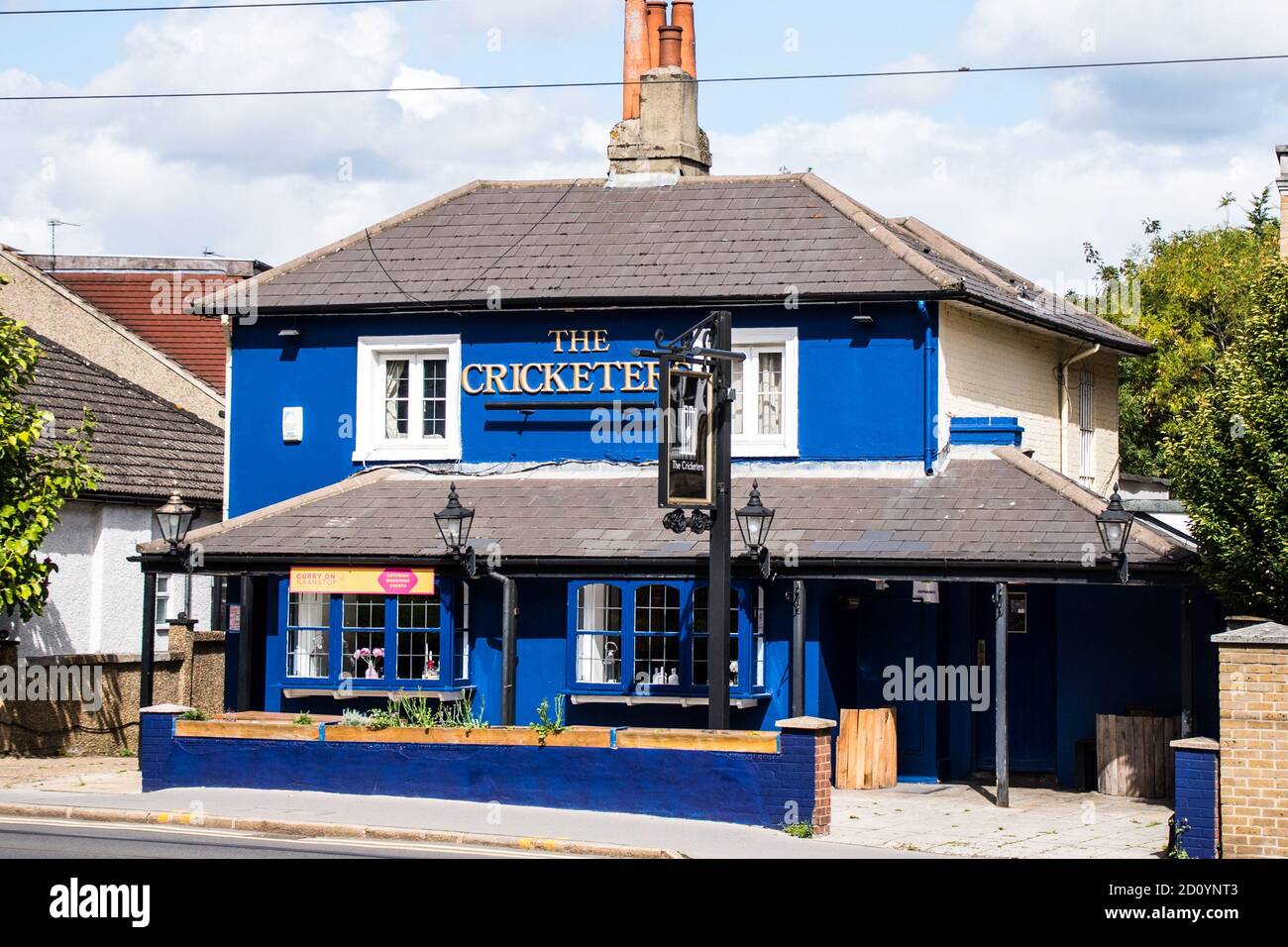 The Cricketers pub in Croydon, Surrey, England Stock Photo - Alamy