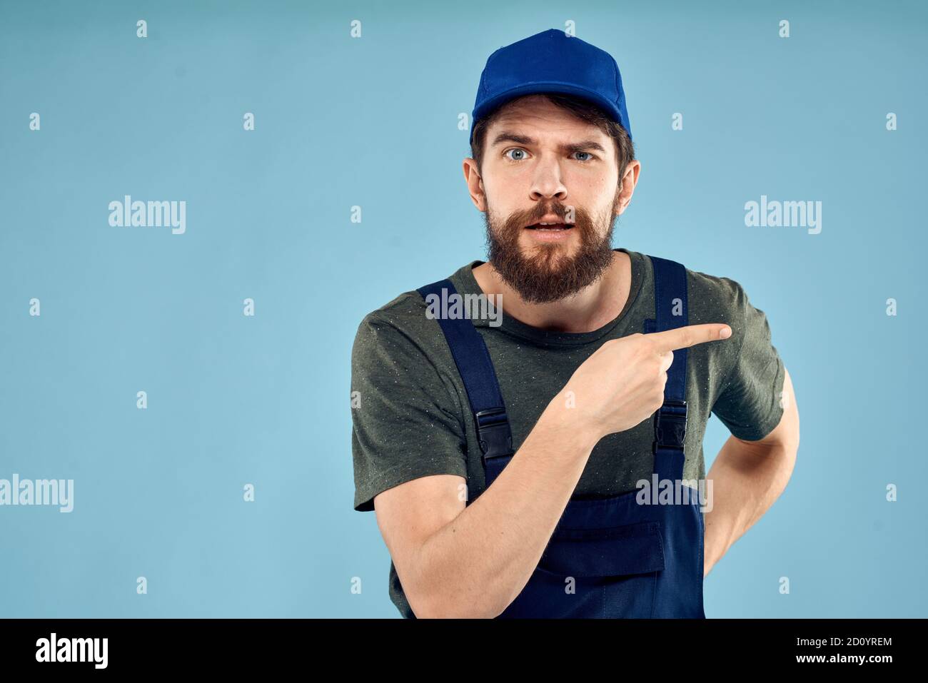 man in work uniform uniform professional work lifestyle delivery ...