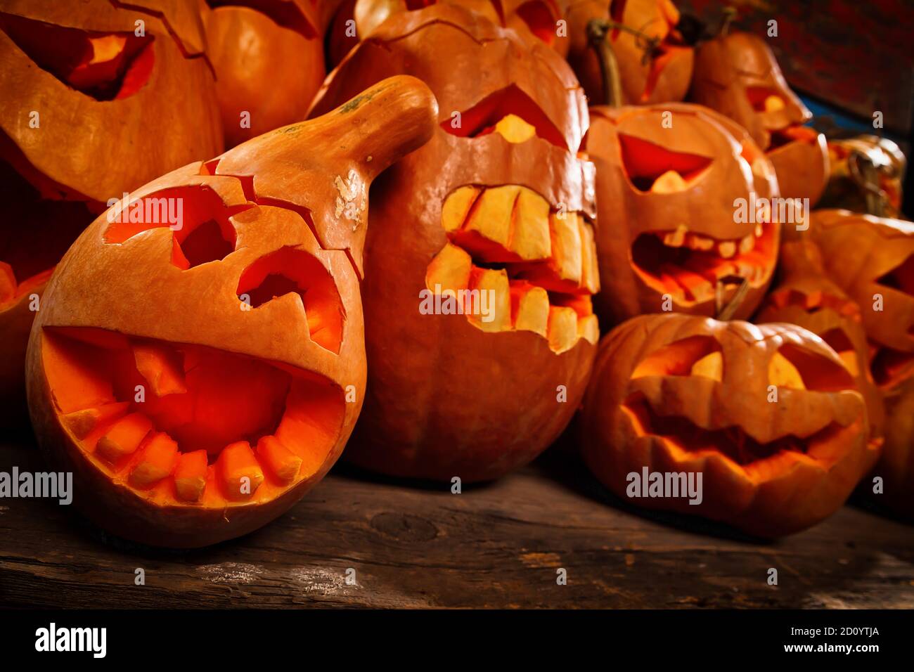 Pumpkin laughing faces hi-res stock photography and images - Alamy
