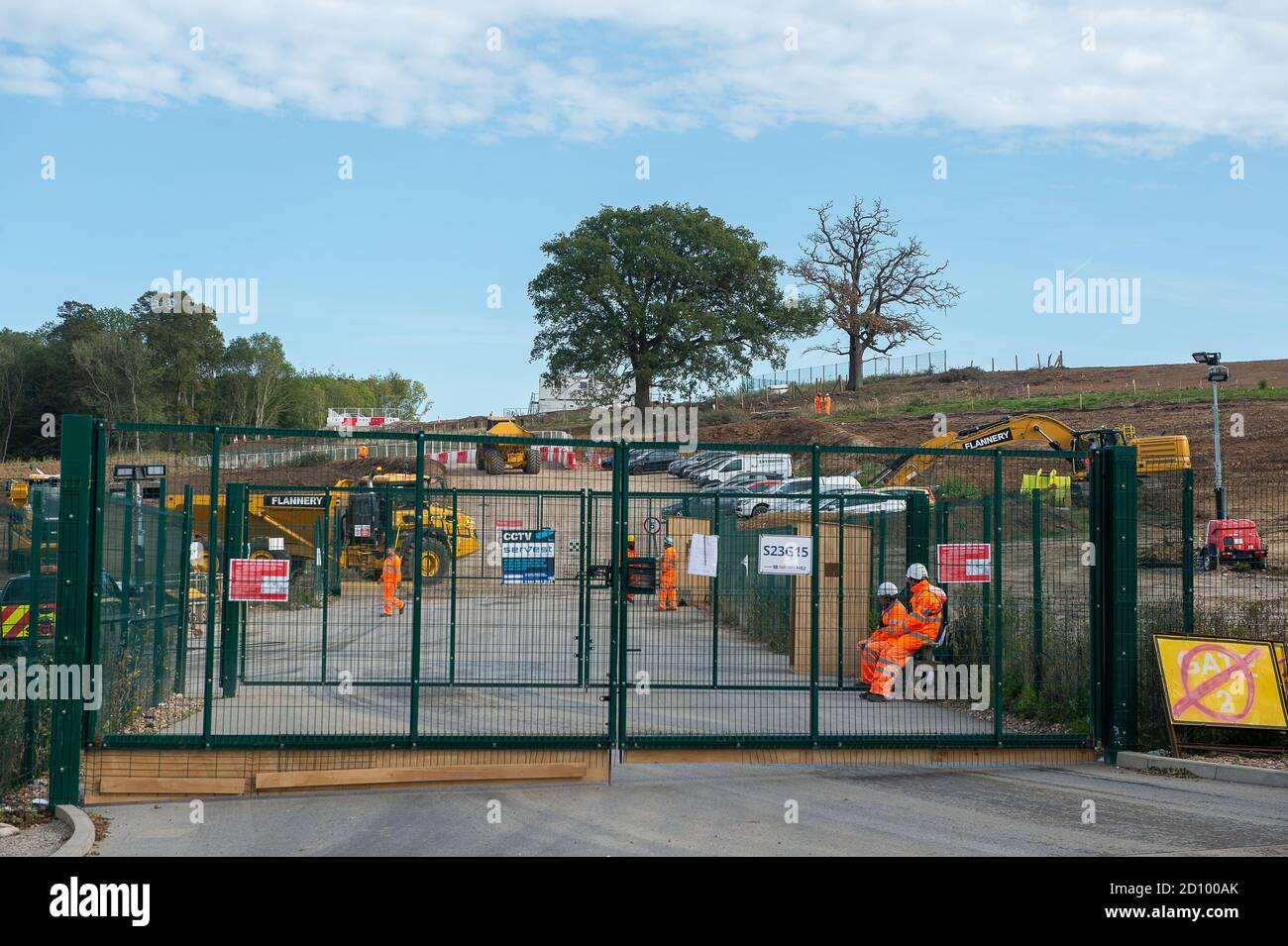 Hs2 compound hi-res stock photography and images - Alamy