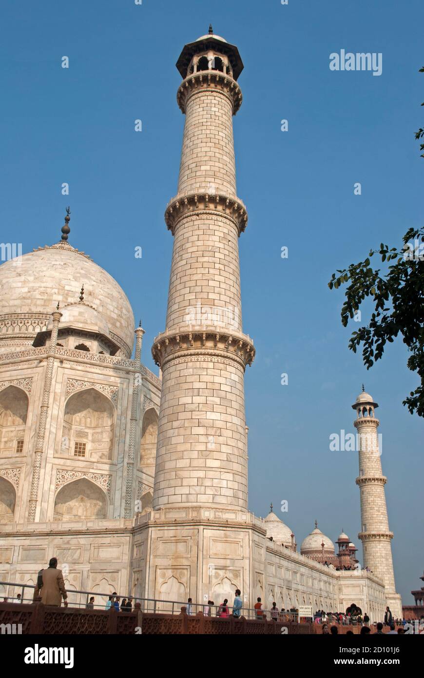 close up of minarets of taj mahal,agra,india Stock Photo - Alamy