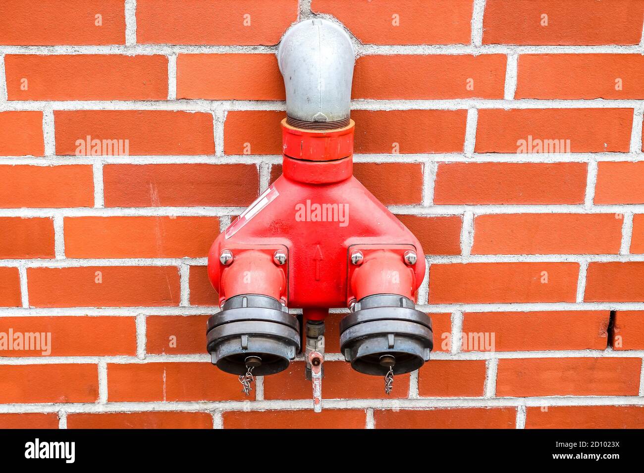 Fire water supply hi-res stock photography and images - Alamy