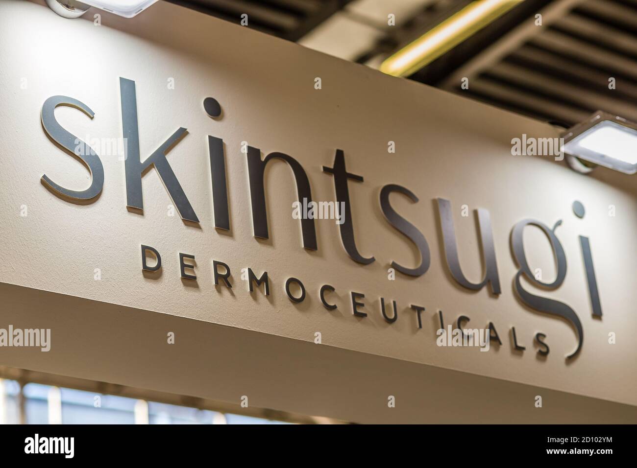 Skintsugi hi-res stock photography and images - Alamy