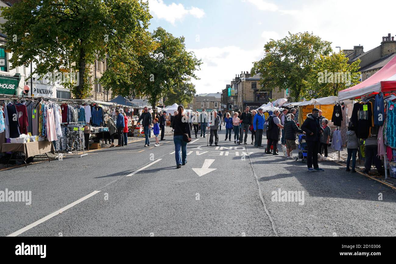Skipton High Street High Resolution Stock Photography and Images - Alamy