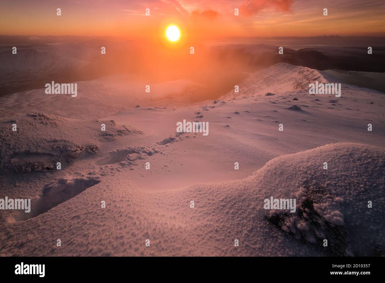 Ben more mull summit hi-res stock photography and images - Alamy