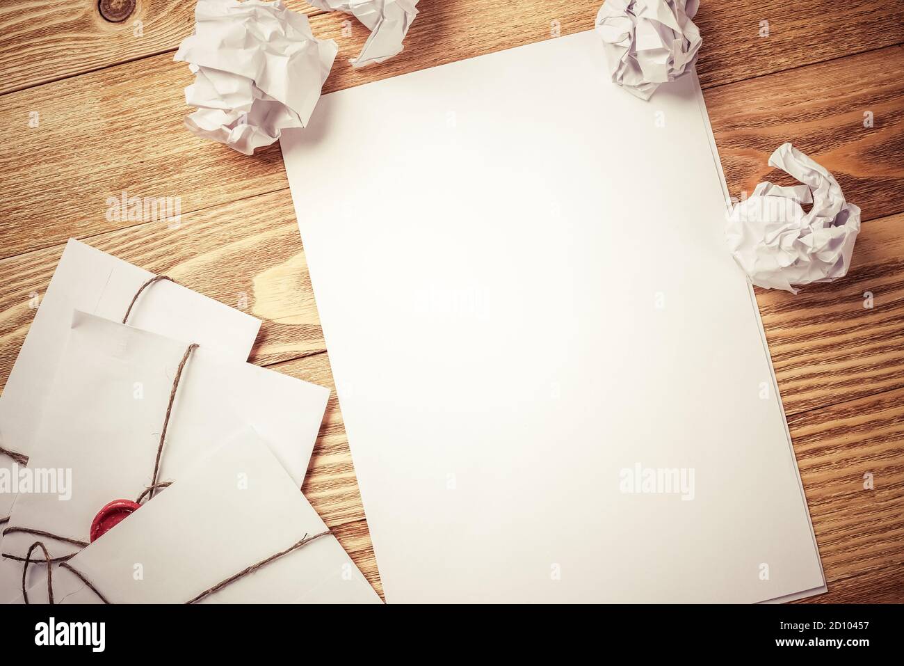 Scriptwriting hi-res stock photography and images - Alamy