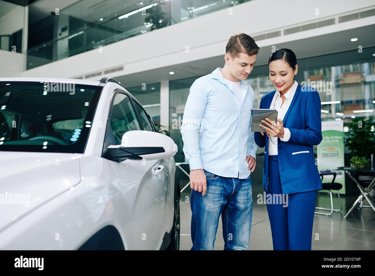 Car specifications hi-res stock photography and images - Alamy