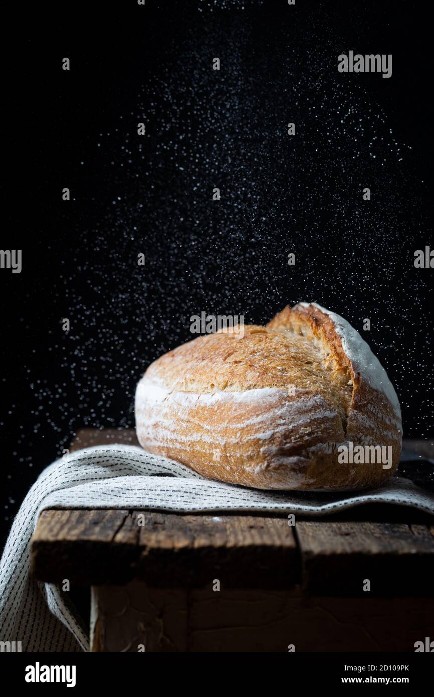 Crumbling bread hi-res stock photography and images - Alamy