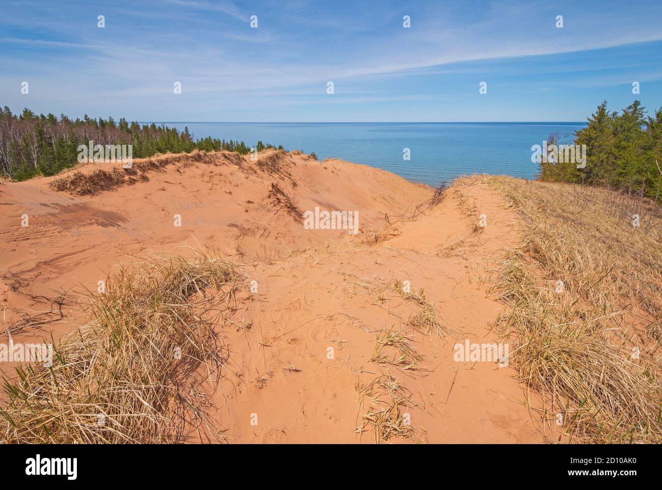 Sand dunes lake superior pictured rocks hi-res stock photography and ...