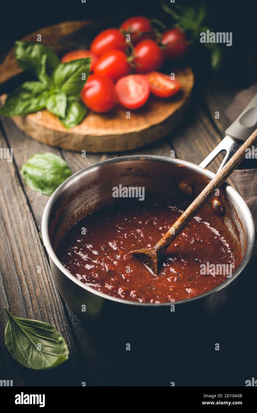 Tomato Sauce With Basil at Troy Musselman blog