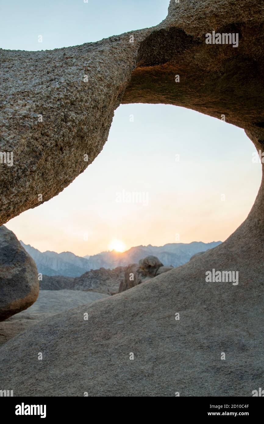 Alabama Hills is a beautiful place to camp in the desert of Inyo County ...