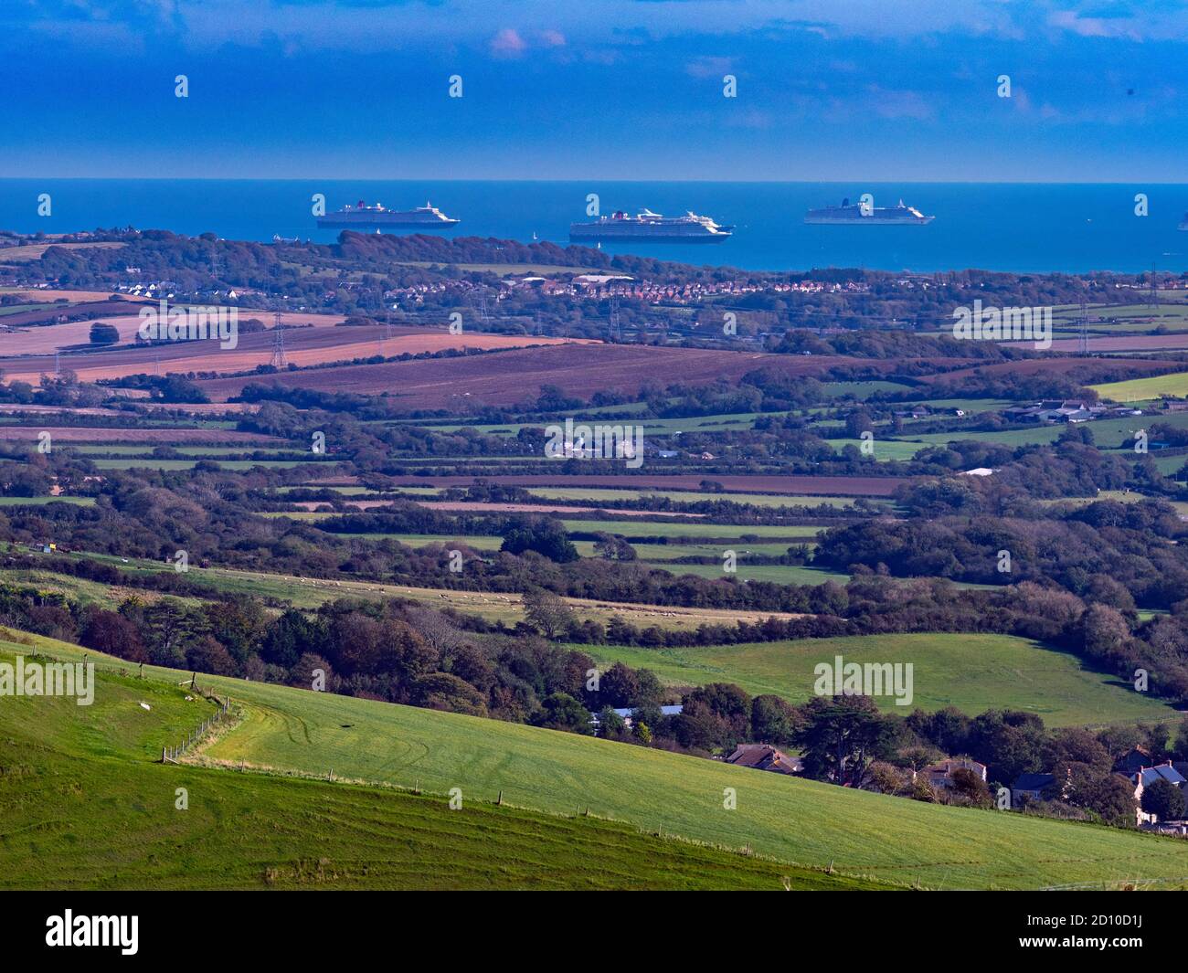 Walking path dorset autumn hi-res stock photography and images - Alamy